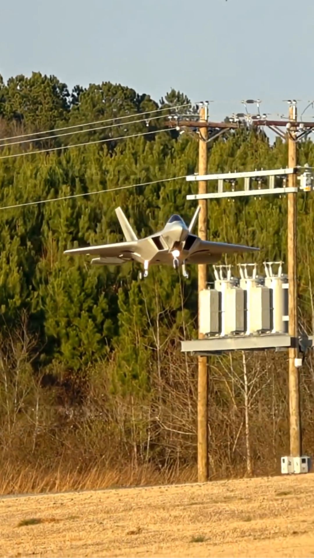 How this mini fighter jet nails a perfect landing