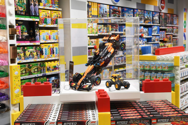 Take a sneak peek into the new LEGO superstore at Trinity Leeds the ...