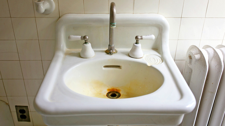 Mistakes everyone makes when buying a new sink