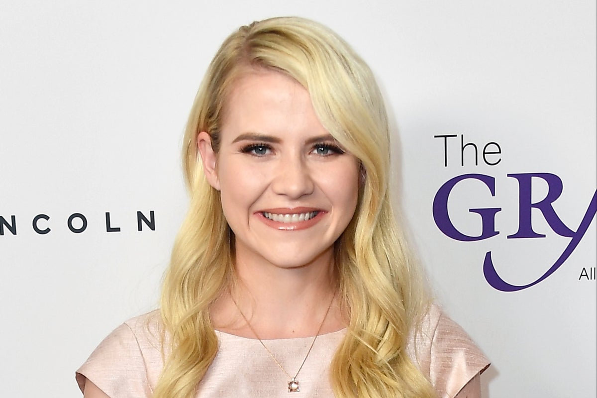 Elizabeth Smart stuns fans with new look as competitive bodybuilder
