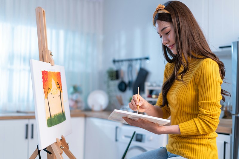 College student takes a stand against art teacher's lesson