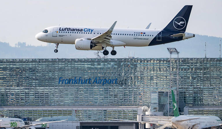 Good news for holidaymakers as new flight route launches from Munster