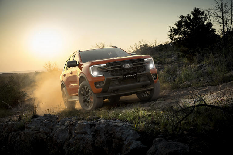 Why can’t we have this? The Ford Everest Wildtrak is a three-row Bronco ...