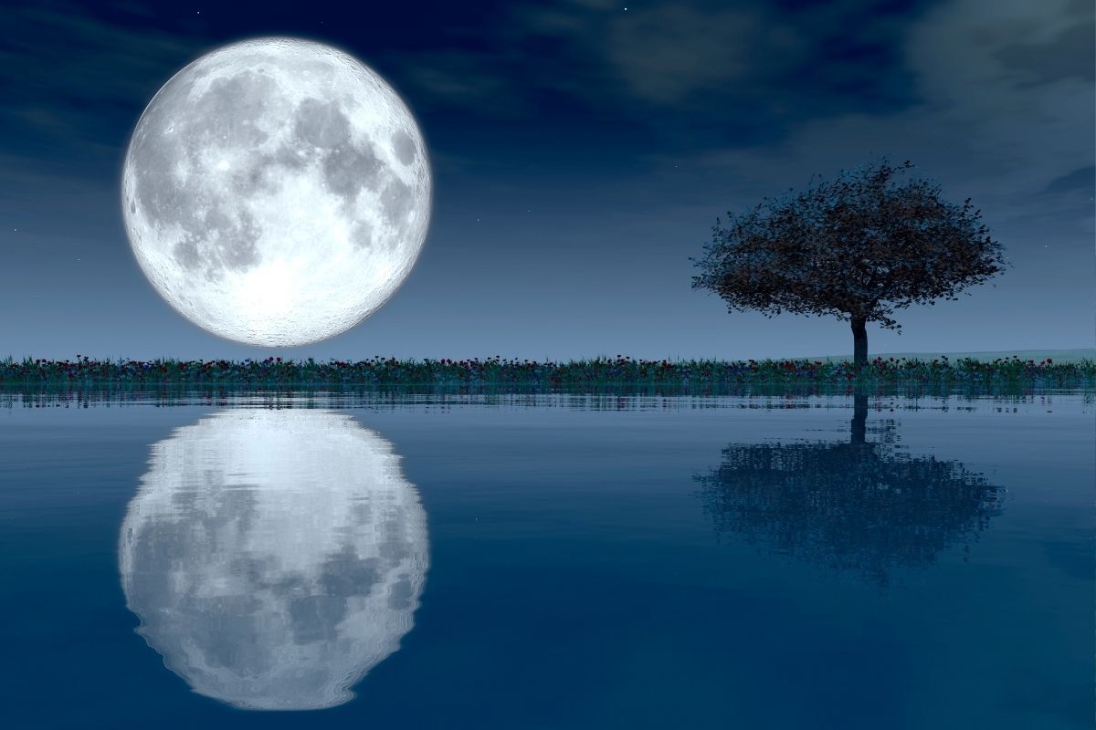 South Africans to see rare double full moon this May