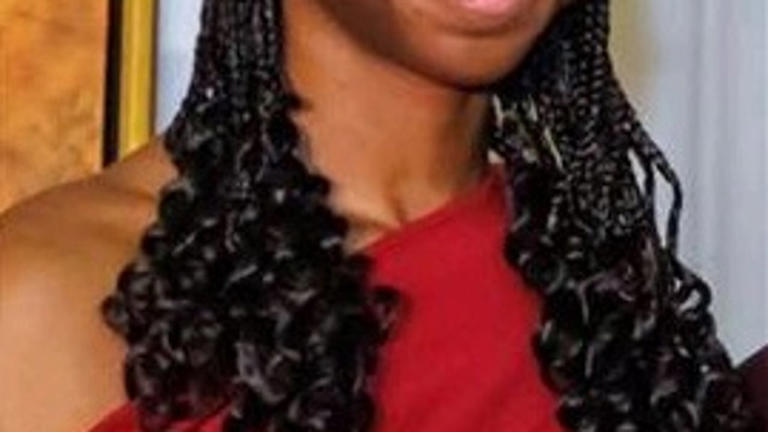 Joy Akhigbe: Chicago police search for missing 16-year-old girl