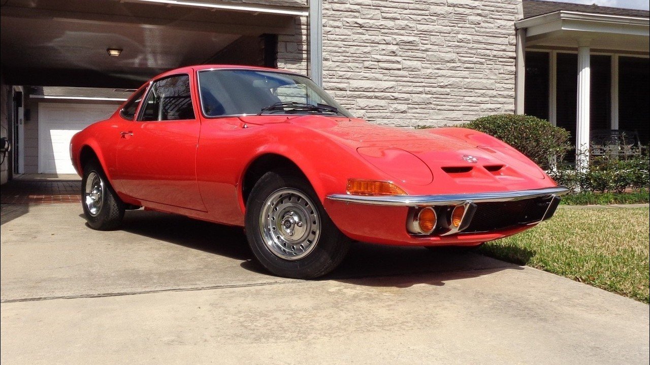 A perfect 1972 Opel GT