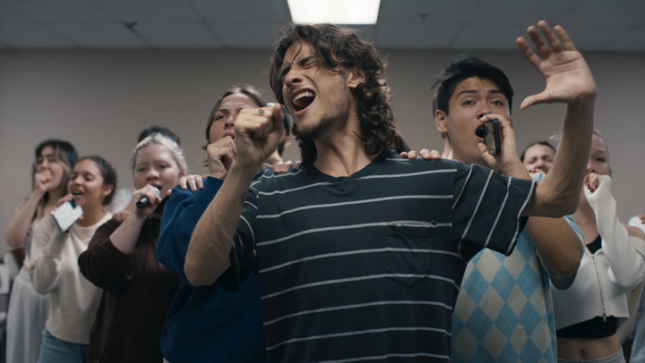 'Just Sing' exclusive clip