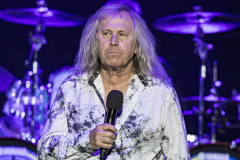 10 iconic bands from the '70s that would never get a record deal today