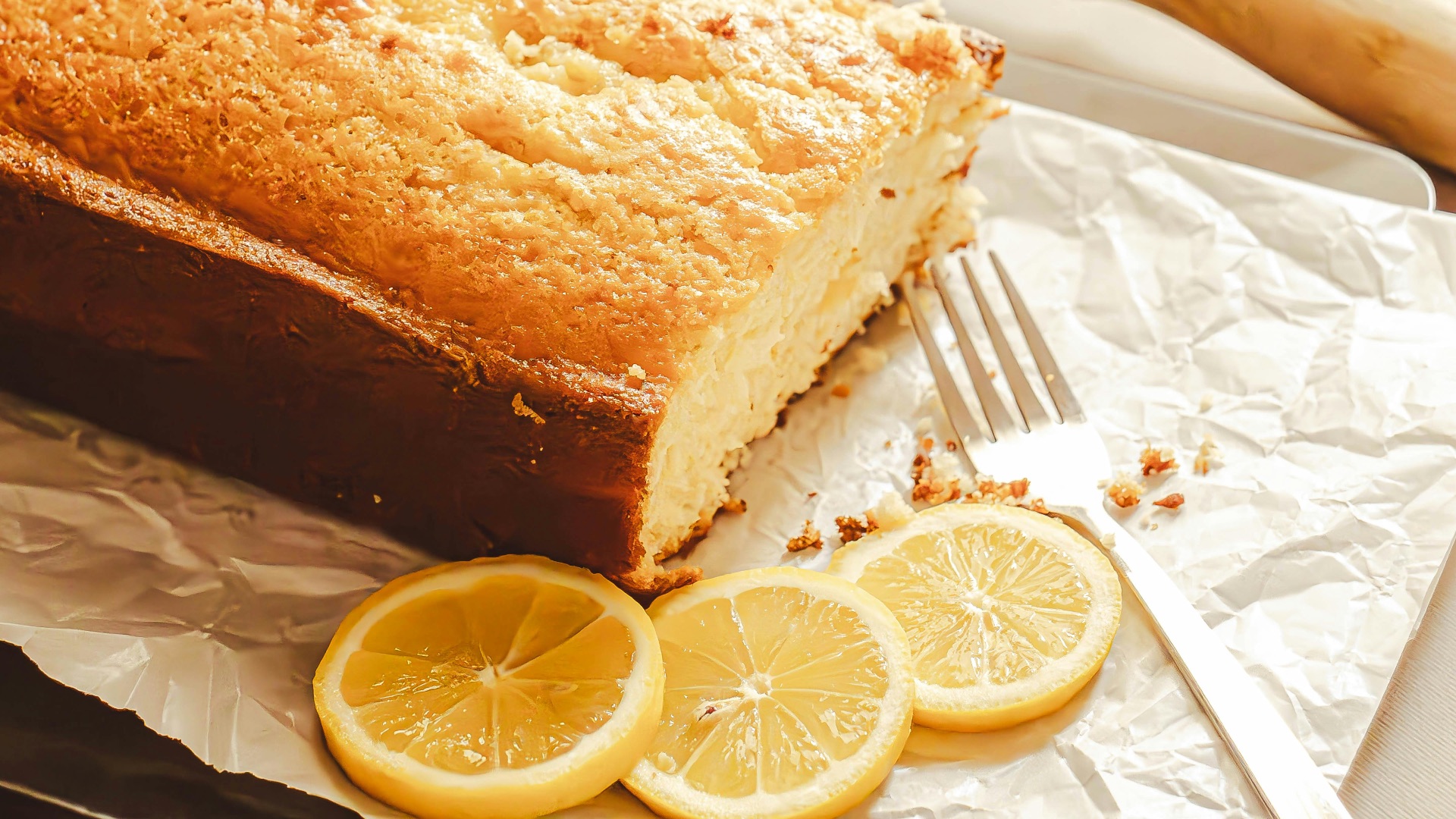 20 healthy low-sugar cakes you can indulge guilt-free