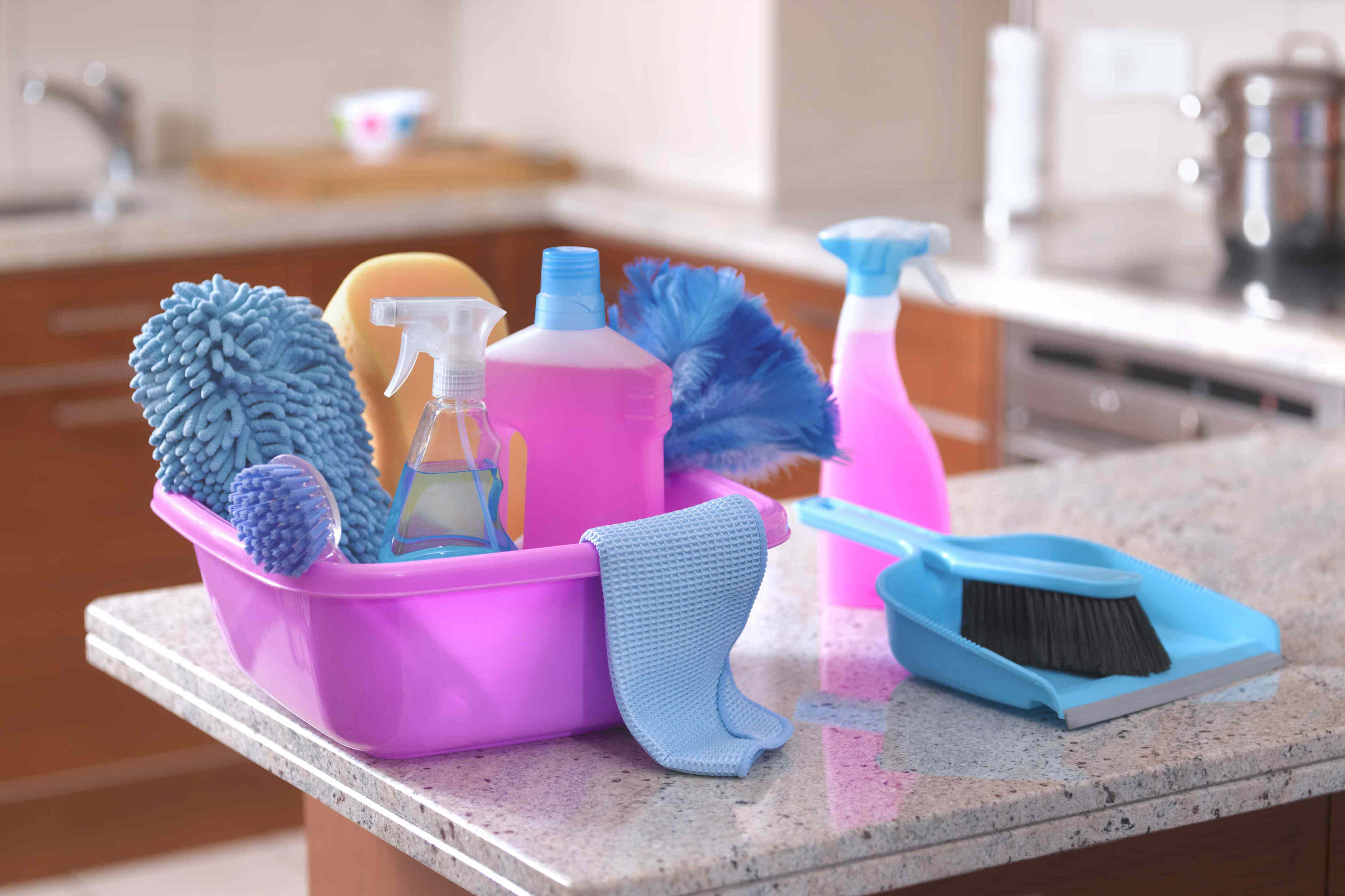 I'm a lazy clean freak and this one habit keeps my home tidy without ...