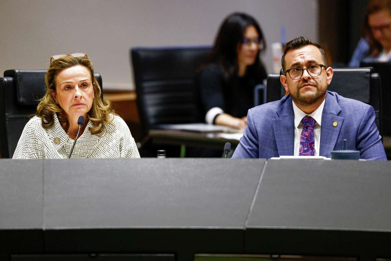 Dallas leaders want to know how much it would cost to shut down GAF, TAMKO
