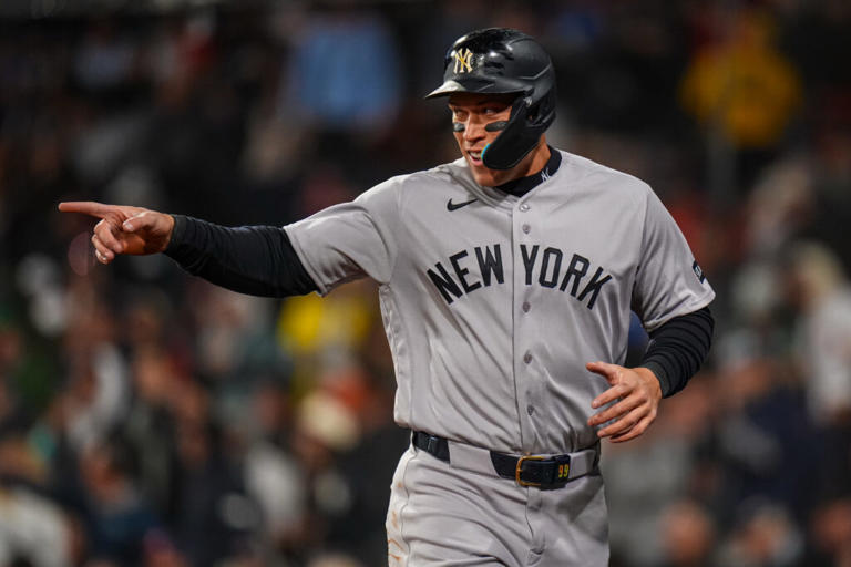 Yankees captain Aaron Judge on pace to set MLB home run record history