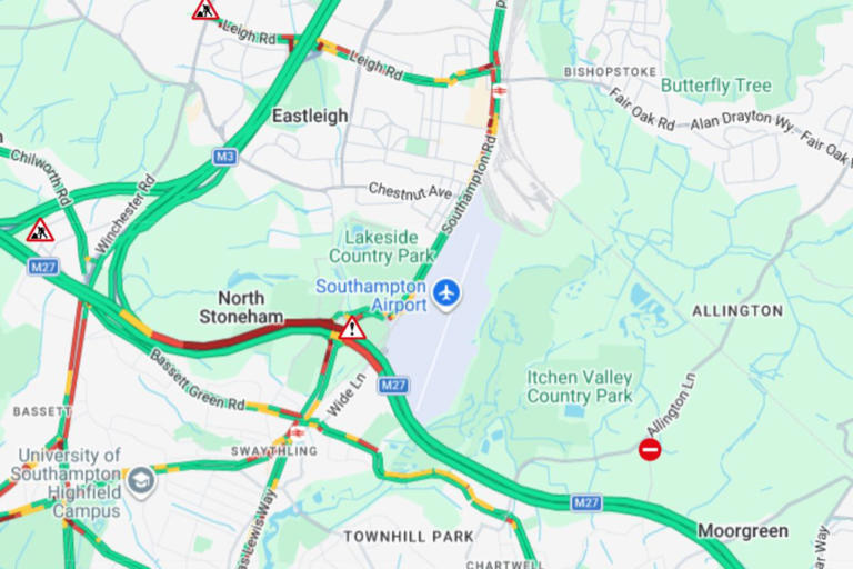 Hampshire traffic: Car fire sees traffic stopped on the M27 near ...