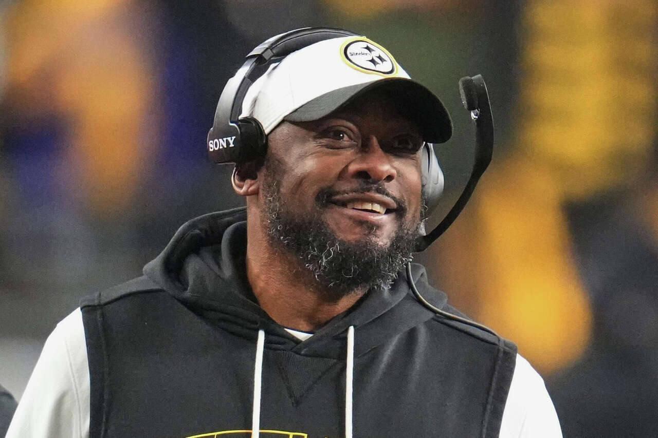 Ex-NFL coach Mike Tomlin will reportedly join NBC's 'Football Night in ...