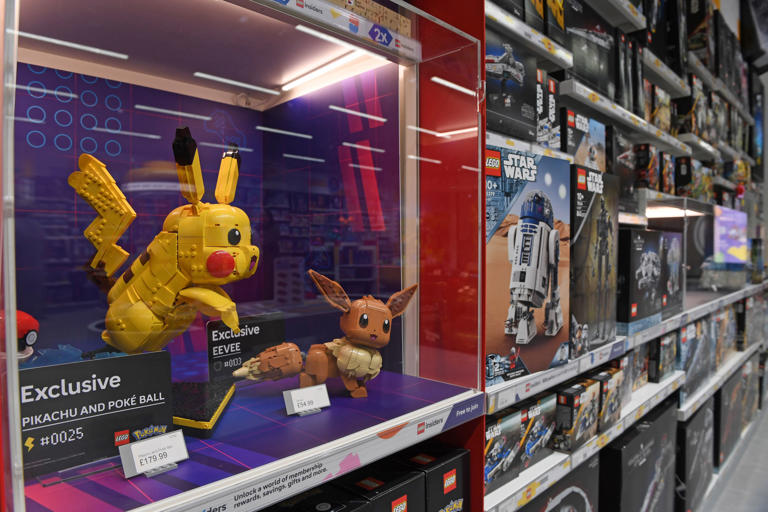 Take a sneak peek into the new LEGO superstore at Trinity Leeds the ...