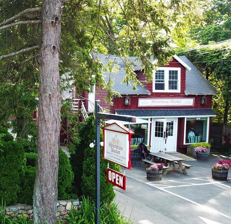 After Silvermine Market closed, owners search for a new home near the ...