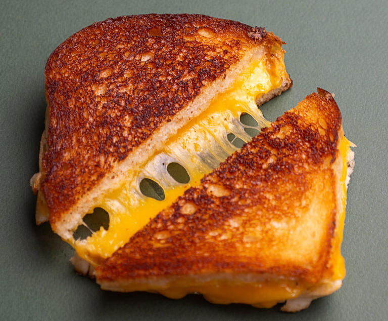 The one simple swap that makes grilled cheese way crispier than butter