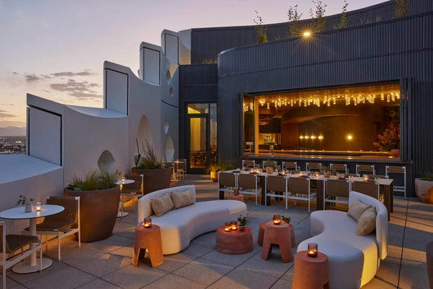 Travel expert shows how to plan a Colorado spring staycation