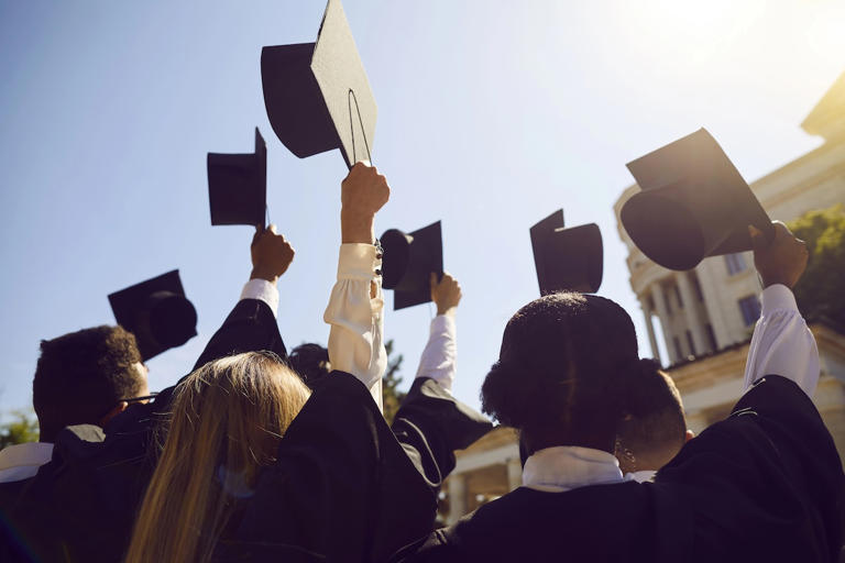 New analysis projects class of 2026 will borrow $43,500 for a bachelor ...