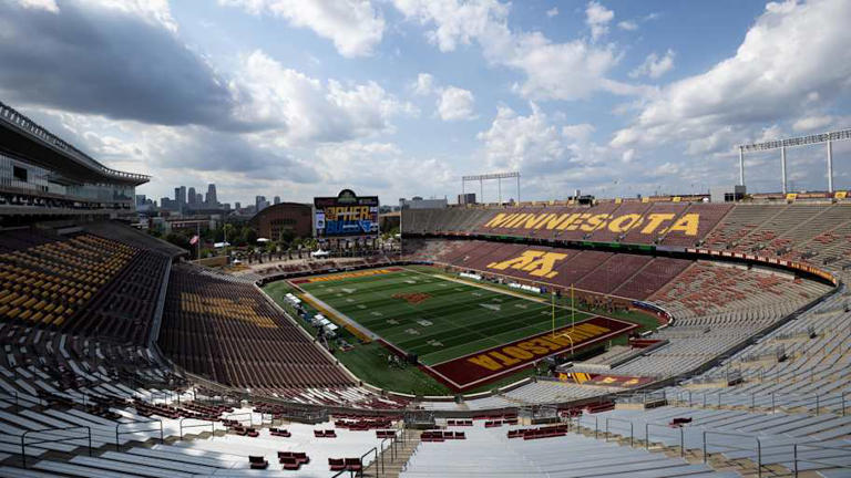 Why bringing the Gophers' spring game back to Huntington Bank Stadium ...