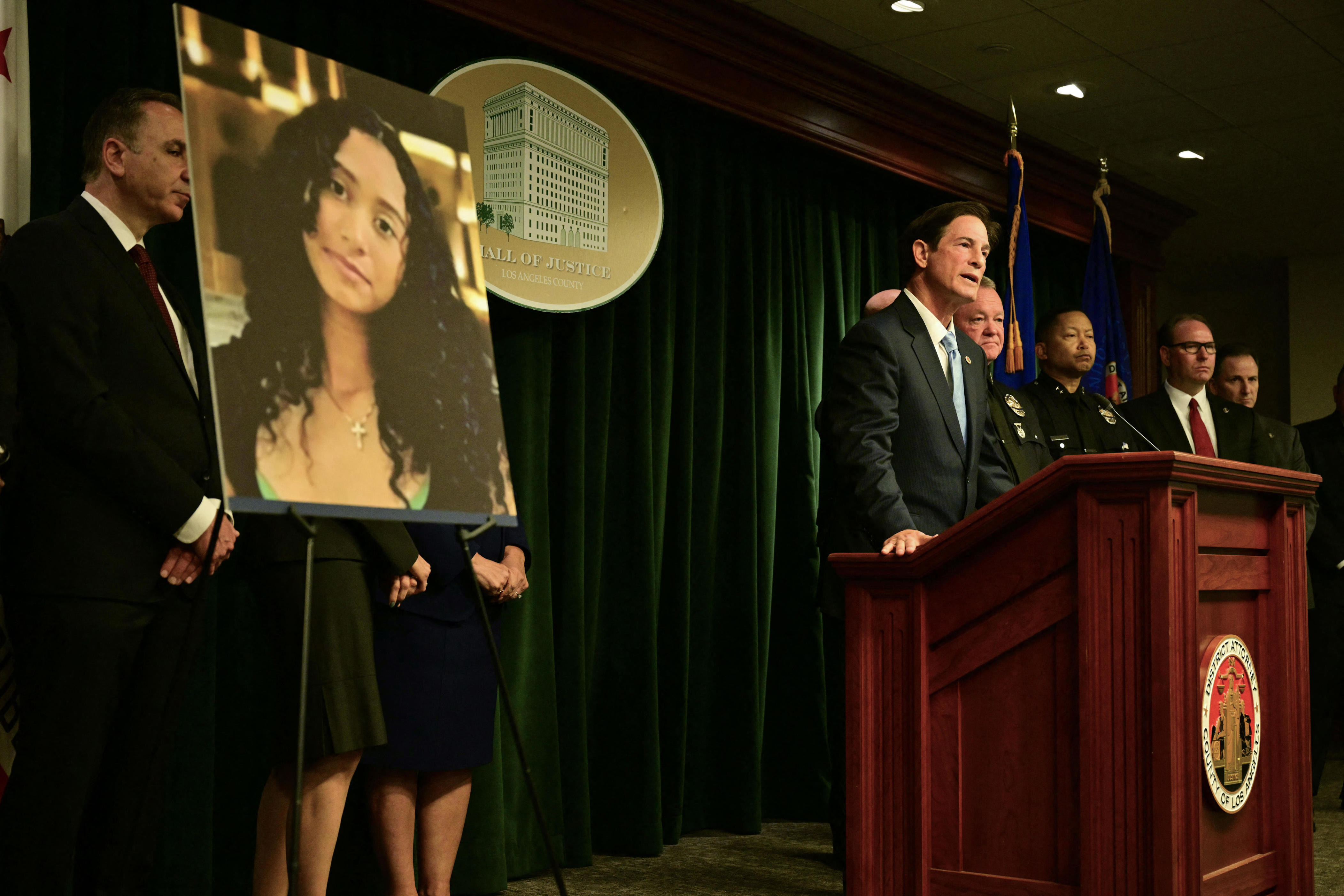 Autopsy reveals teen’s cause of death in D4vd murder case