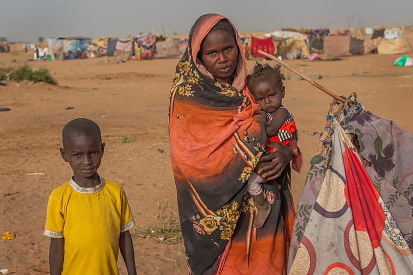 Crónica desde Darfur: un ensayo fotográfico desde el frente de una ...