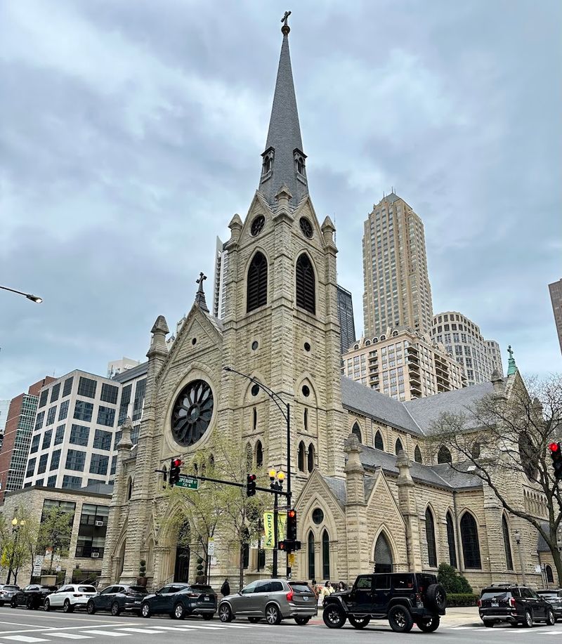 This Illinois church hosted a mob boss and ghosts relive the hit every ...