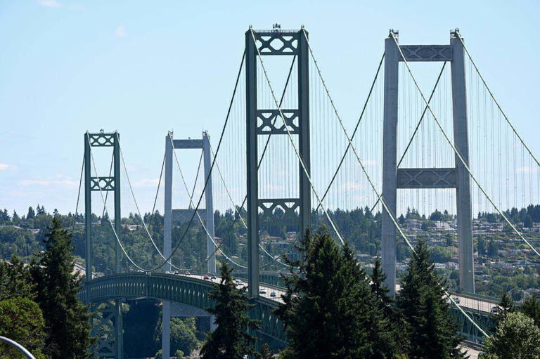 State closes two lanes of Narrows Bridge for emergency bridge joint repairs
