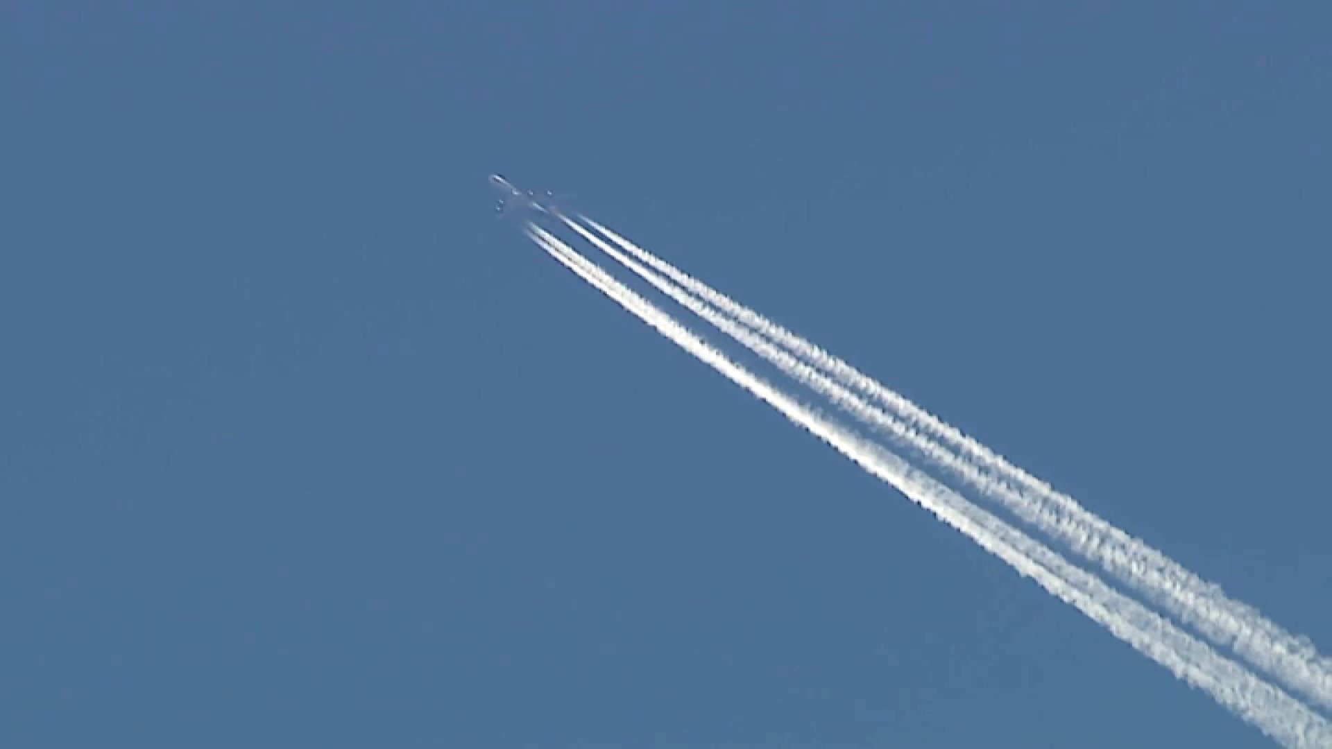 Airplane contrails contribute to climate change. Google aims to fix ...