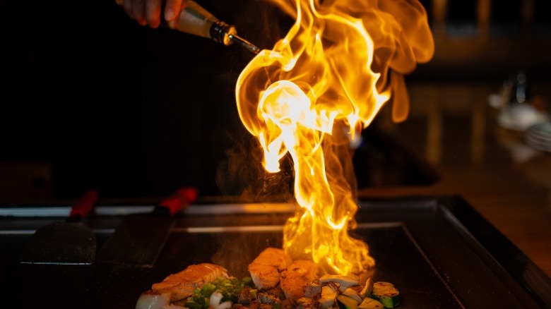 11 common mistakes people make at a hibachi restaurant