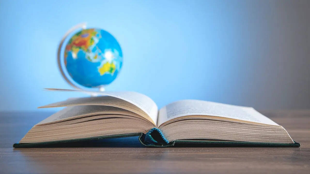 World Book Day 2026: 10 quotes by famous people on the joy of reading