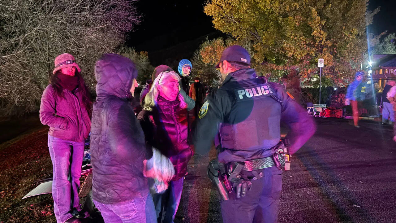 Assault charge against immigration officer in Colorado raises questions ...