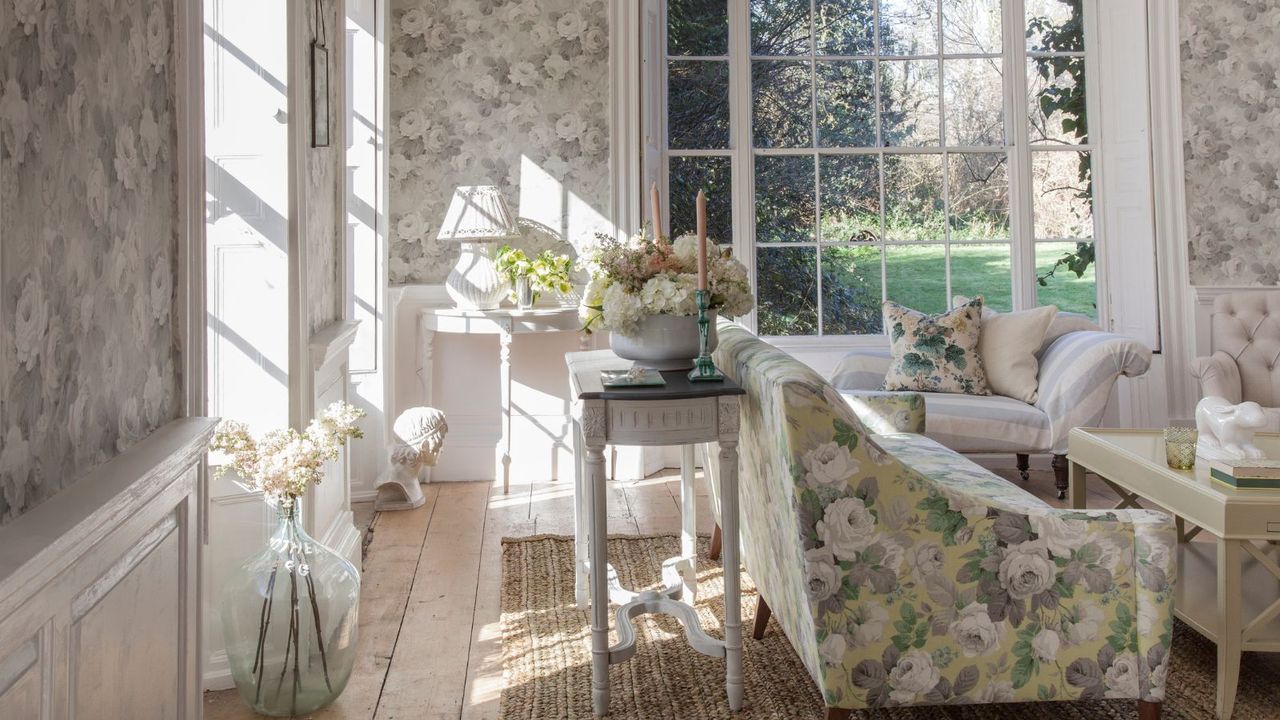 Scenting experts agree that this $10 fragrance oil makes your home ...
