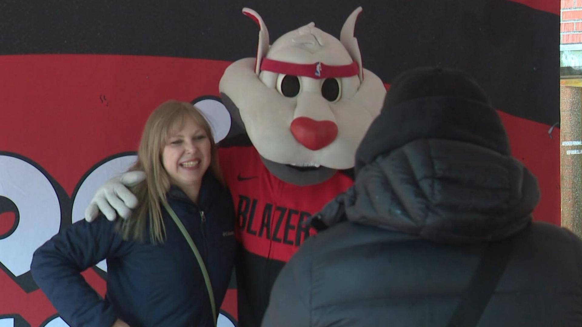 Portland Trail Blazers celebrate playoffs with fan activities