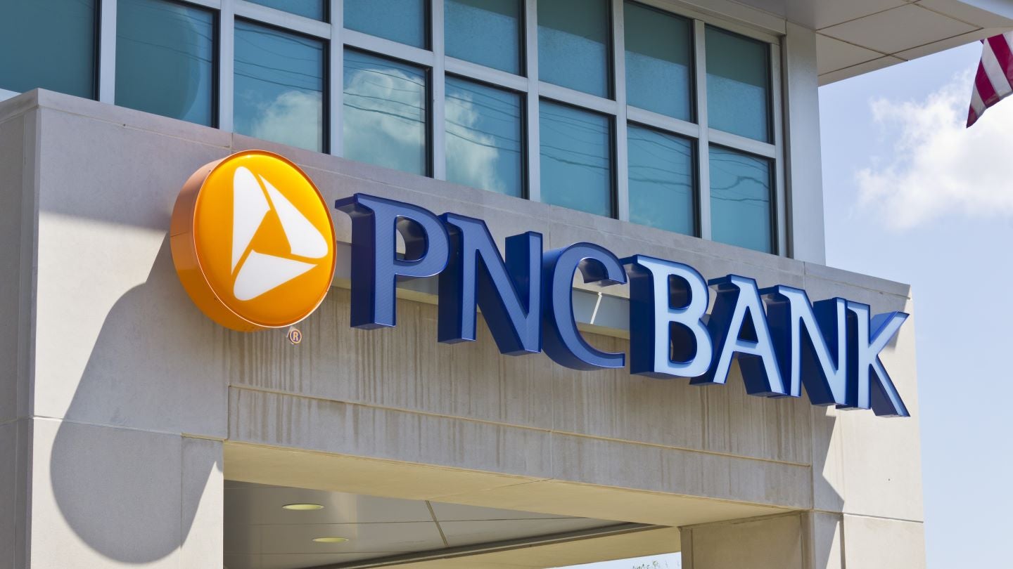 PNC to cut 777 roles after $4.1bn FirstBank acquisition