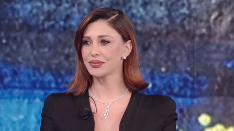 L'Isola dei Famosi nel caos: scontro Mediaset-Banijay, tre nomi in bilico