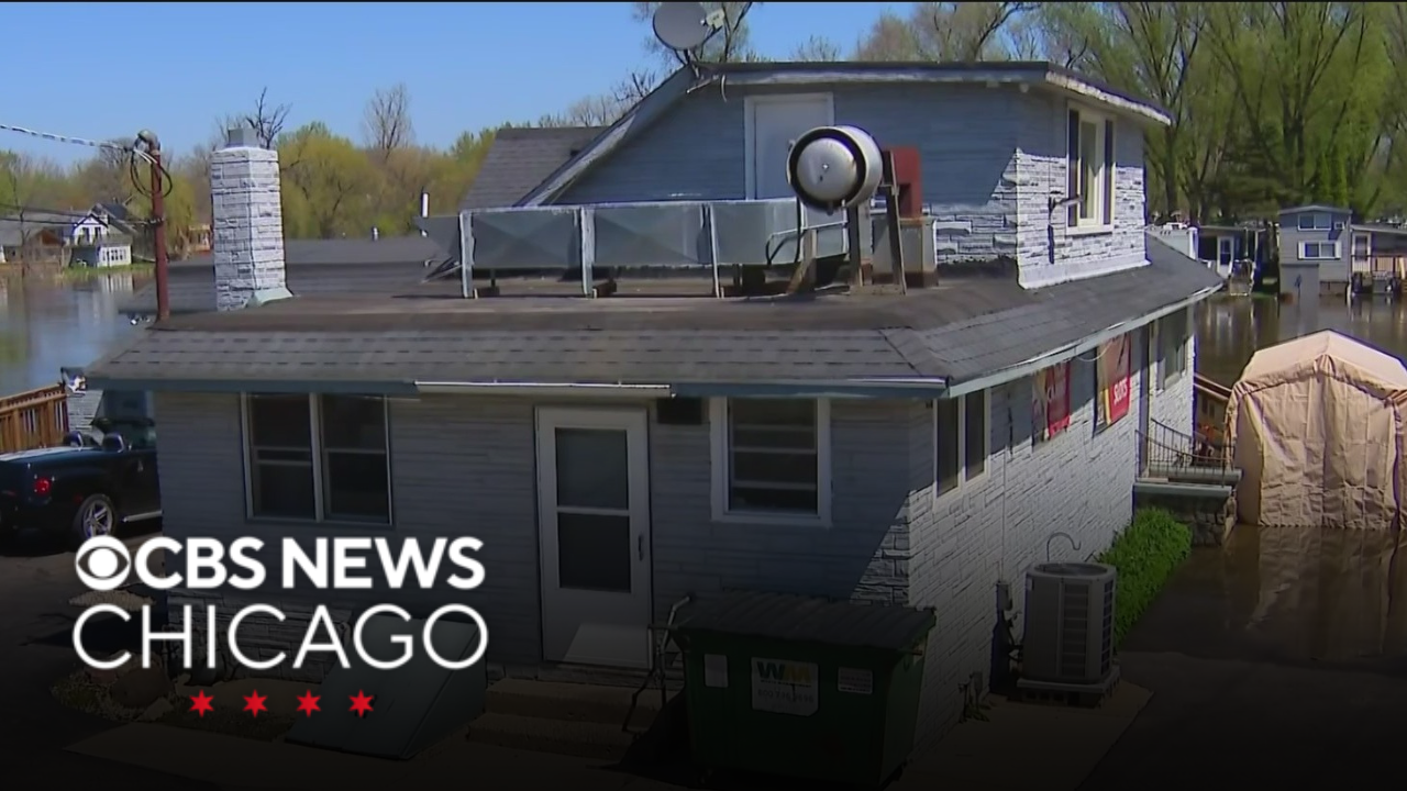 Business along Fox River in Antioch still bustling even with high water ...