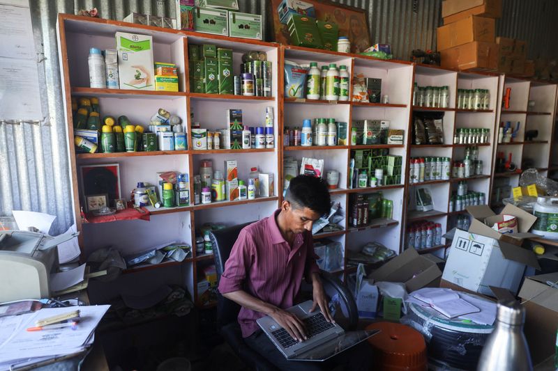 Analysis-India's digital currency push targets its leaky welfare system