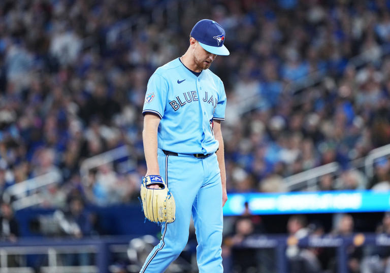 Eric Lauer's struggles a concern in the Blue Jays rotation