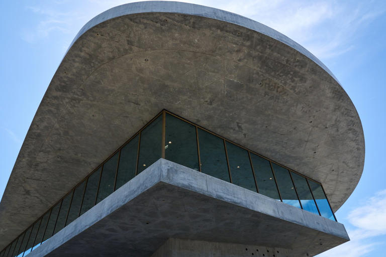 The Los Angeles County Museum of Art's new central building is a ...