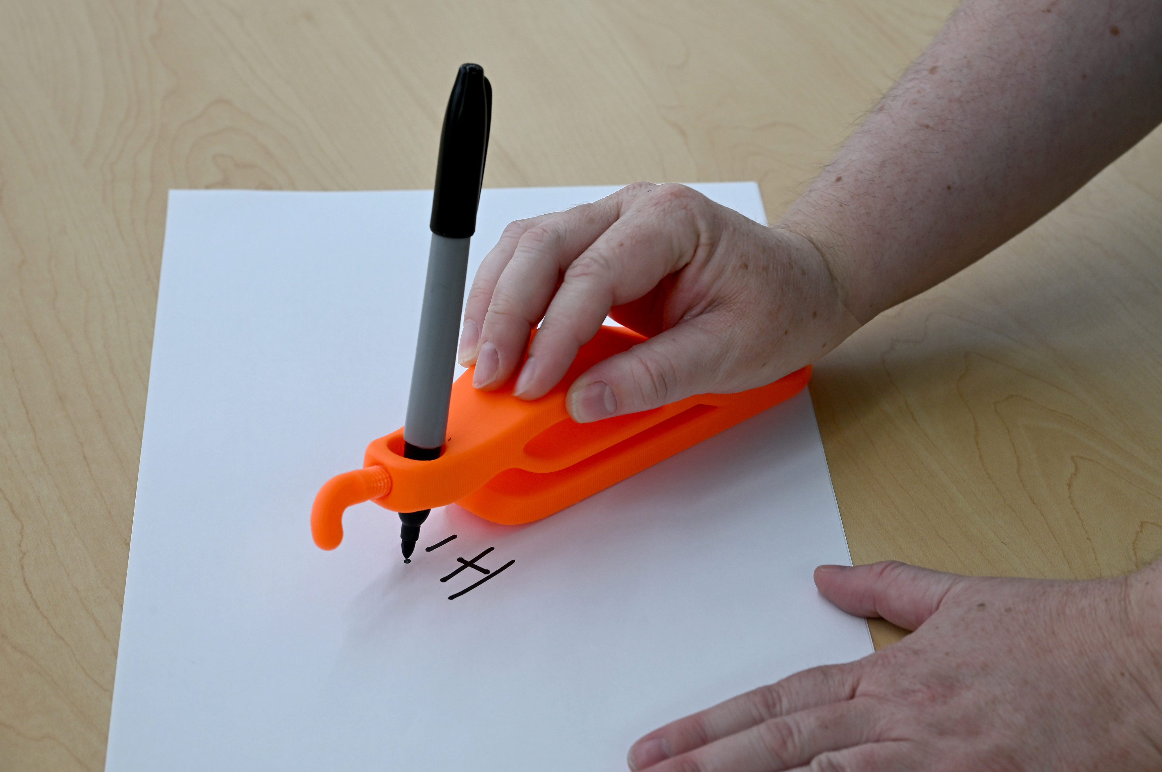 Howard libraries use 3D printers to make accessibility tools for community