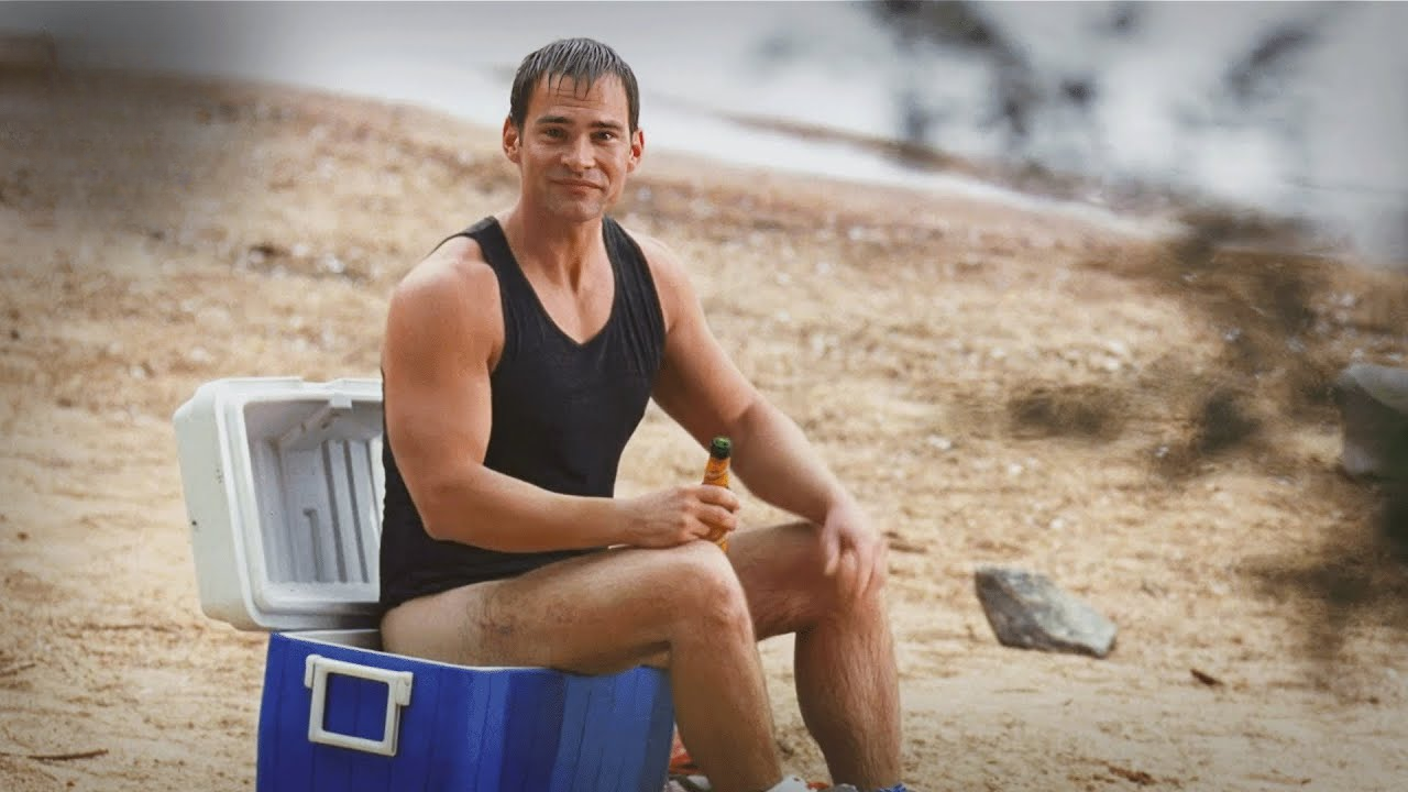 Stifler's cooler surprise: American Reunion