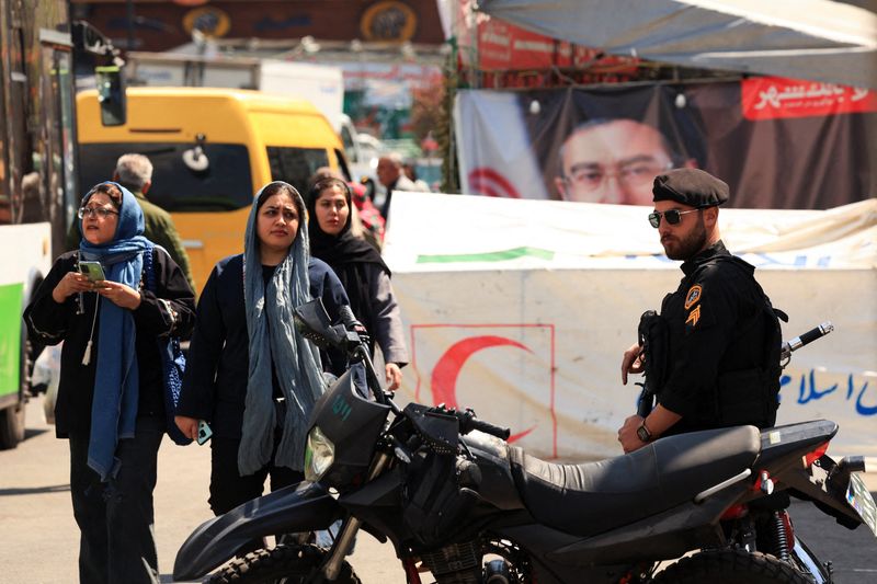 Iran tightens control of Hormuz after US calls off renewed attacks