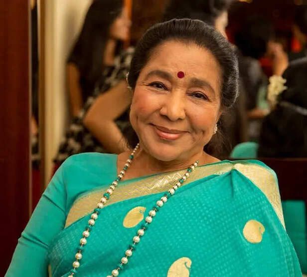 Generations react as music icon Asha Bhosle bids farewell