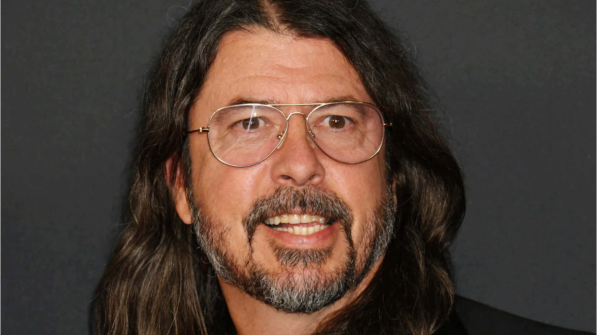 Dave Grohl recalls feeling 'mortified' after drinking famous actor's ...