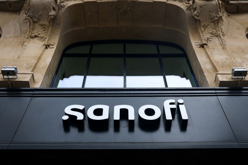 Sanofi's first quarter earnings edges past estimates ahead of CEO change
