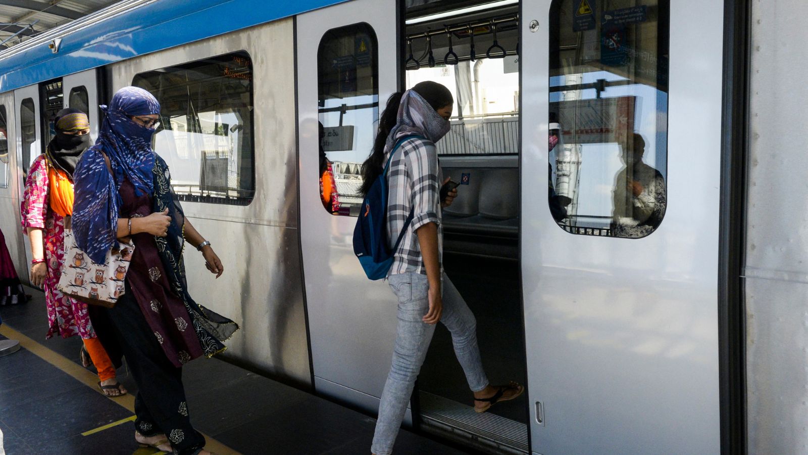 Bus strike paralyses Telangana: Hyderabad Metro steps up service as ...
