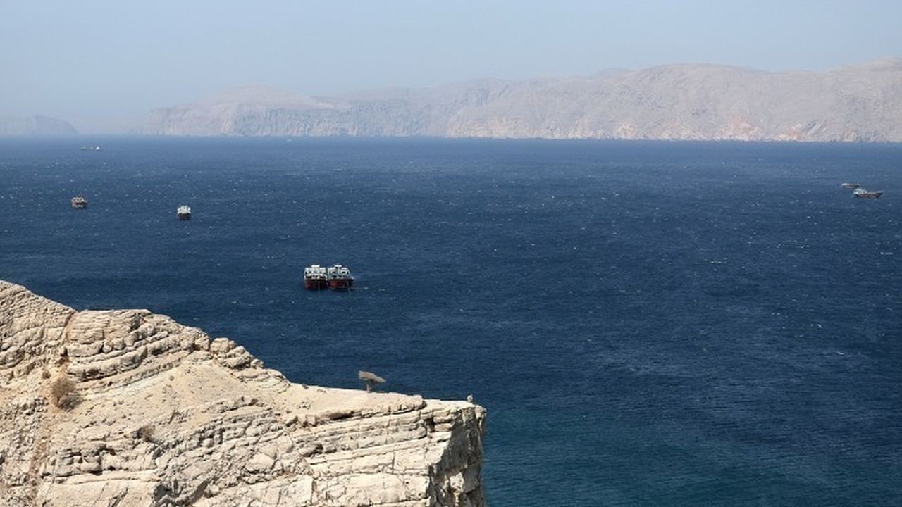 Υπό πίεση η κατάπαυση του πυρός μετά τις ανταλλαγές πυρών των ΗΠΑ και ...