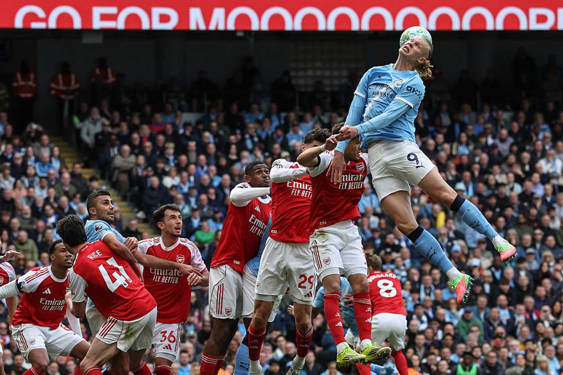 Why Manchester City are ahead of Arsenal and what happens if they ...