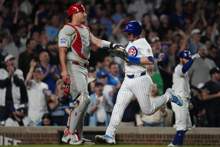 Struggling Phillies place catcher JT Realmuto on the 10-day IL with ...